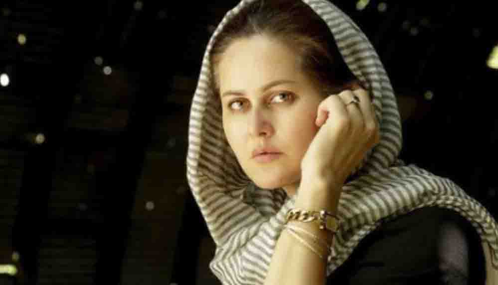 Afgan yönetmen Sahra Karimi, Afganistan’dan kaçış hikayesini film yapacak