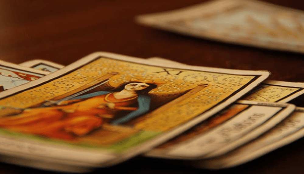 Tarot Falı Nedir? Tarot Falı Nasıl Bakılır?